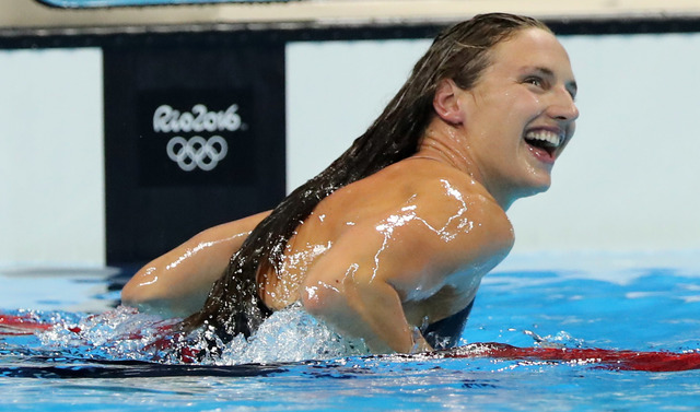 Swimming’s best sister act carries the Aussies to relay gold | Newberry ...