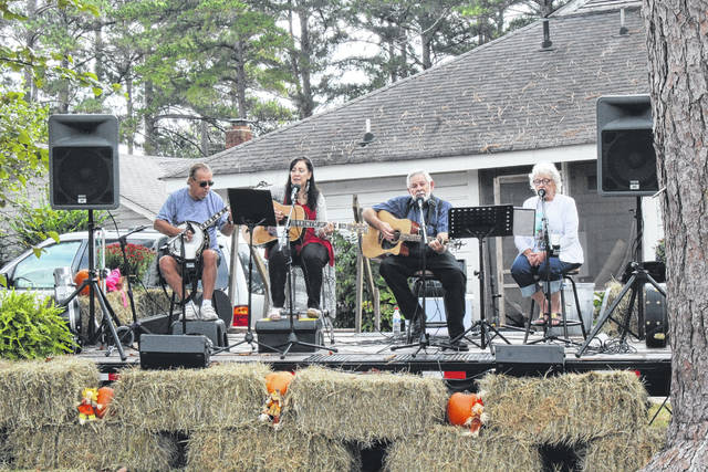 Boys Farm Fall Festival Fun! | Newberry Observer