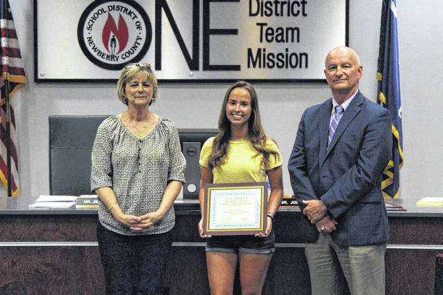 School Board recognizes student achievement | Newberry Observer