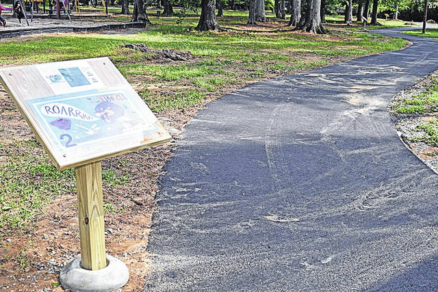 City Council holds ribbon cutting for Wise Street Park improvements ...