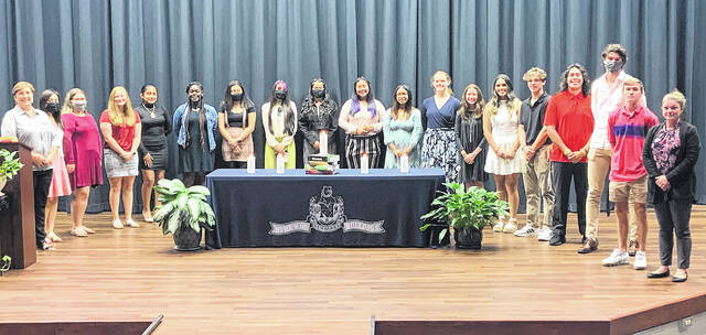 Students inducted into NHS’s National Honor Society | Newberry Observer