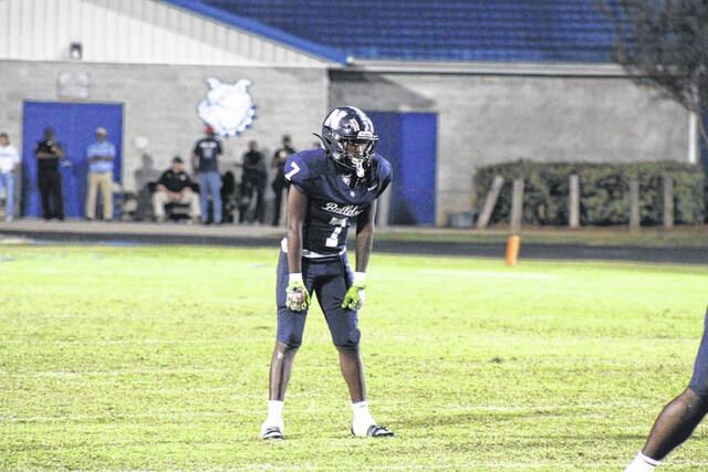 Bulldogs take down Fairfield Central in high stakes regular season ...